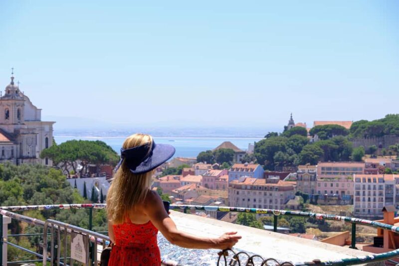 Lisbon Full Day Experience on comfortable minivan - Key Points