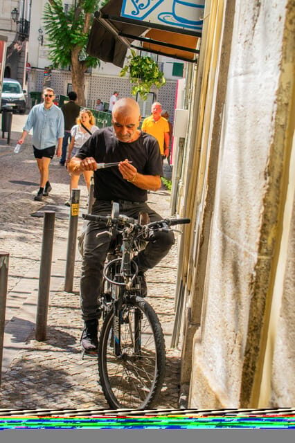 Lisbon: Full-Day Guided Tour with Alfama and Baixa Districts - Who Will Appreciate This Tour?