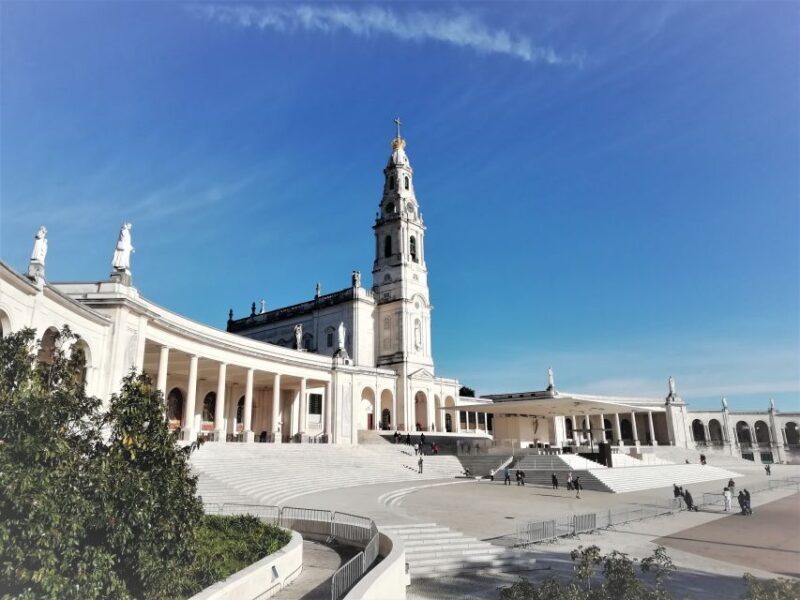 Lisbon: Full-Day Private Guided Tour to Fátima - Reviewing the Experience