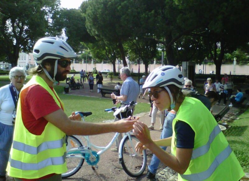Lisbon: Go Taste Electric Bike Tour - Key Points