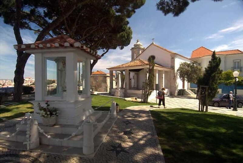 Lisbon Highlights Tuk Tuk Tour  Historic & Scenic Guide - The Sum Up: Who Should Book This Tour?