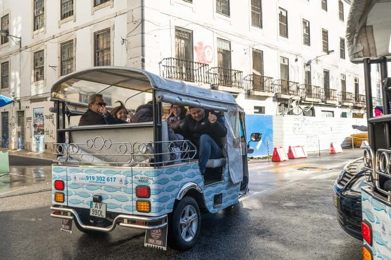 Lisbon: Historical Sightseeing Tuk Tuk Tour - Key Points