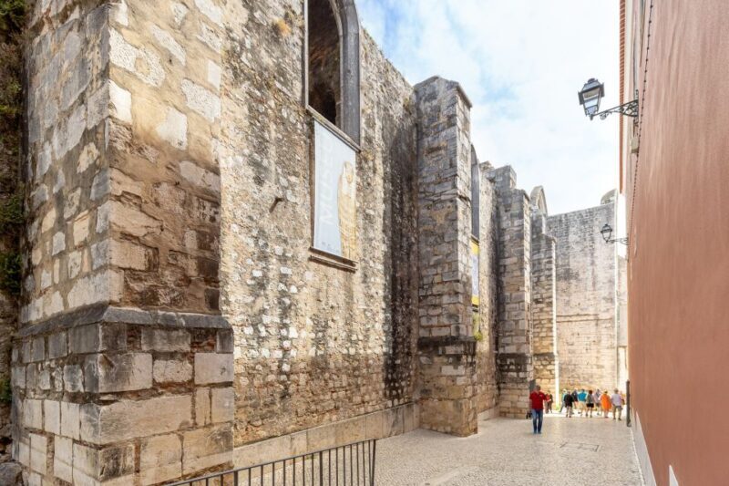 Lisbon: History, Stories and Lifestyle Walking Tour - FAQ