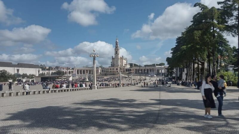 Lisbon: Holy Miracle Church Santarem & Fatima Private Tour - Final Thoughts