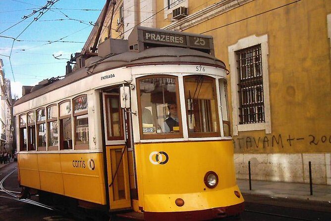 Lisbon in One Day Historic Private Tour - Key Points
