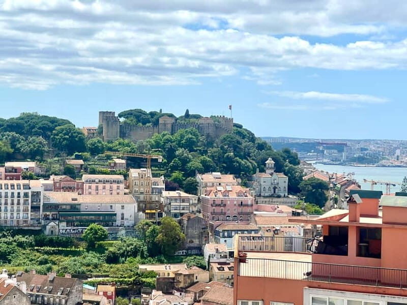 Lisbon: LISBON STORY TOUR BY TUK TUK - An In-Depth Look at the Lisbon Tuk Tuk Experience