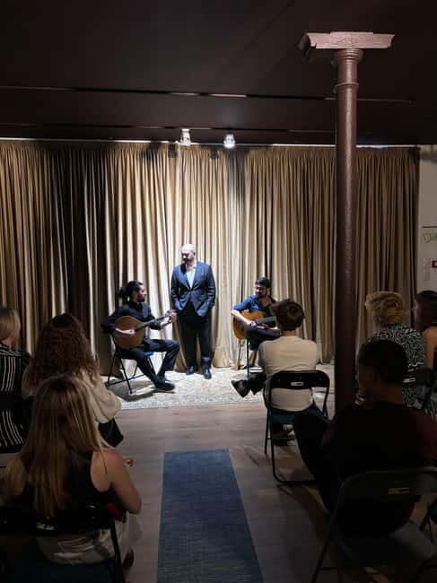Lisbon: Live Fado Show in Historic Alfama with Port Wine - An In-Depth Look at the Fado Experience