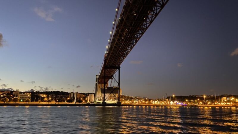 Lisbon: Luxury Sailboat Cruise at Night - FAQs