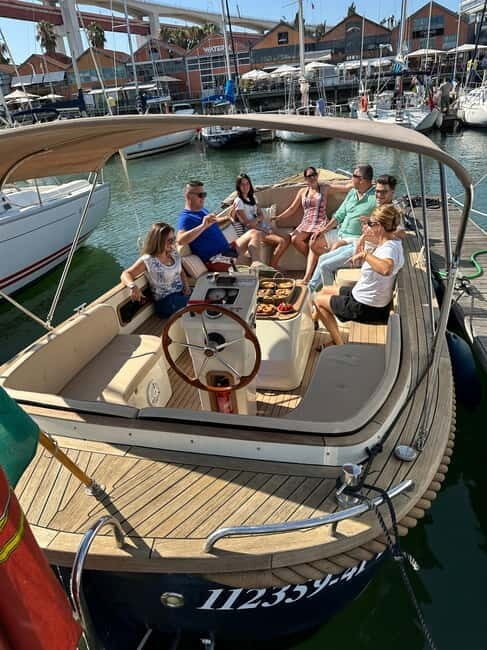Lisbon: New Year's Eve Private Boat with Open Bar - Lisbon: New Years Eve Private Boat with Open Bar — A Memorable Way to Ring in the New Year