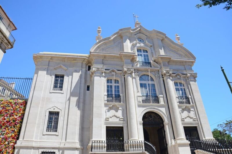 Lisbon Old Town Alfama Baixa Highlights Private Walking Tour - Who Will Love This Tour?