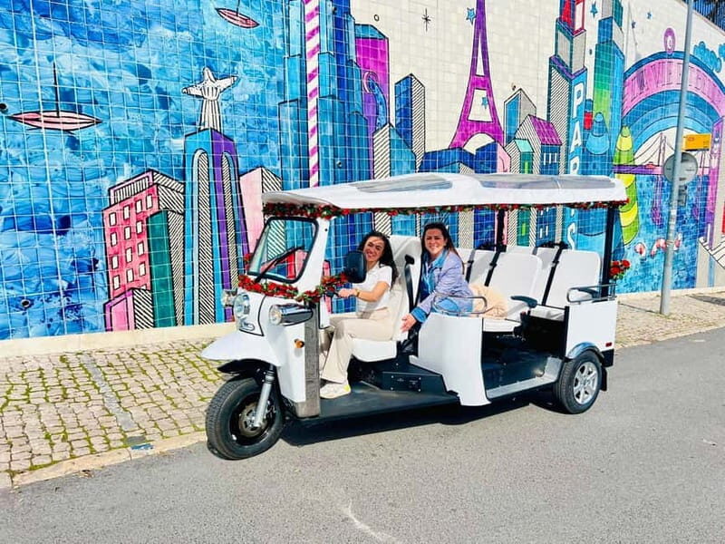 Lisbon: Old Town Tuk-Tuk Tour. - The Experience of a Guided Tuk-Tuk in Lisbon