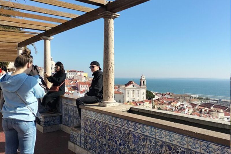 Lisbon: Old Town Tuk-Tuk Tour - What the Reviews Say