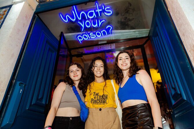 Lisbon Pink Street Pubcrawl: 1h Open Bar, Shots,VIP Club Entry - FAQs