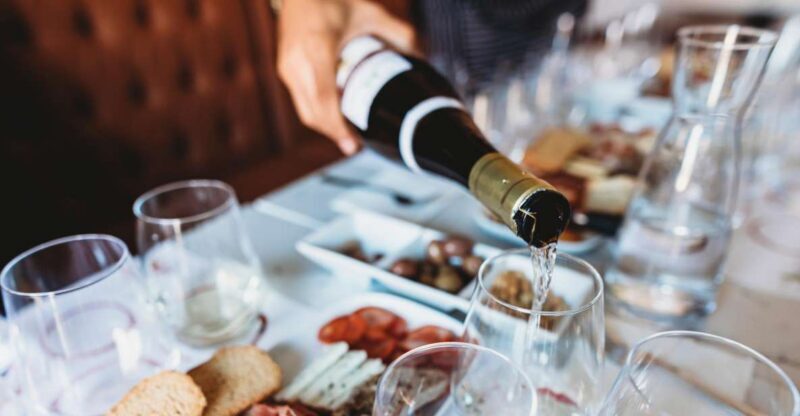 Lisbon: Portuguese Wine and Cheese Tasting with Lunch - What Travelers Can Expect