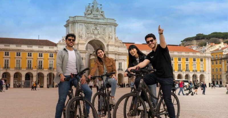 Lisbon: Private Boat Trip, Guided Walking Tour, Bike & Tram - Key Points