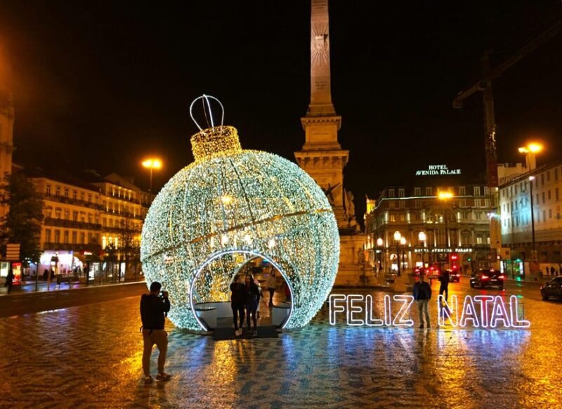 Lisbon: Private Christmas Lights Tour by Eco Tuk Tuk - A Deep Dive into the Experience