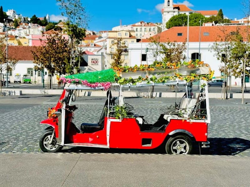 Lisbon: Private City Tour by Eco-friendly Tuk Tuk - What to Expect from the Tour