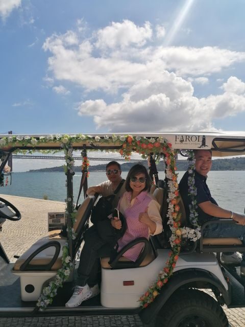 Lisbon: Private City Tour in Alfama and Chiado with Tuk Tuk - The Itinerary in Detail: What to Expect at Each Stop