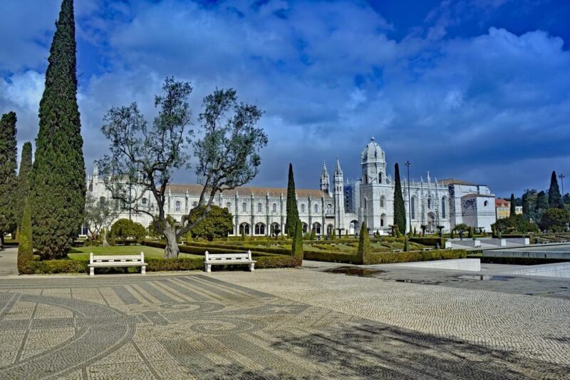 Lisbon Private City Tour with Local Guide  2 or 4 Hours - What Real Travelers Say