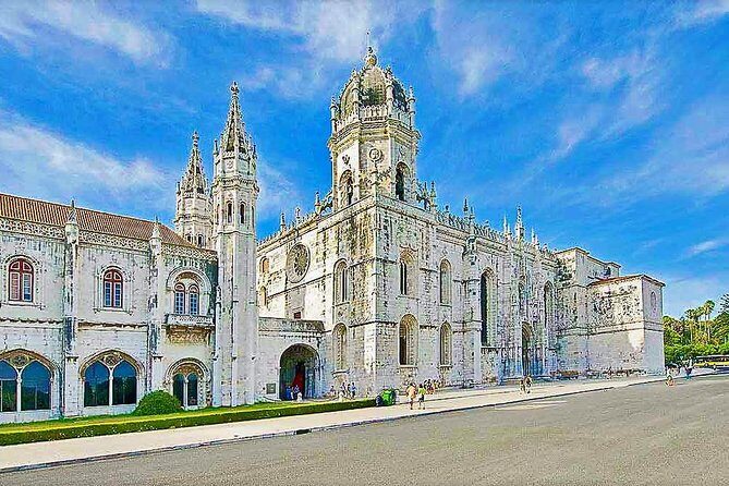 Lisbon Private Deluxe Half Day City Tour - A Deep Dive into the Tour Experience