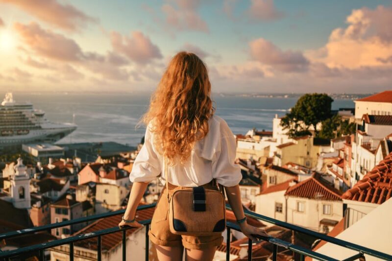 Lisbon: Private Guided Tuk-Tuk Tour with Hotel Pickup - Key Points