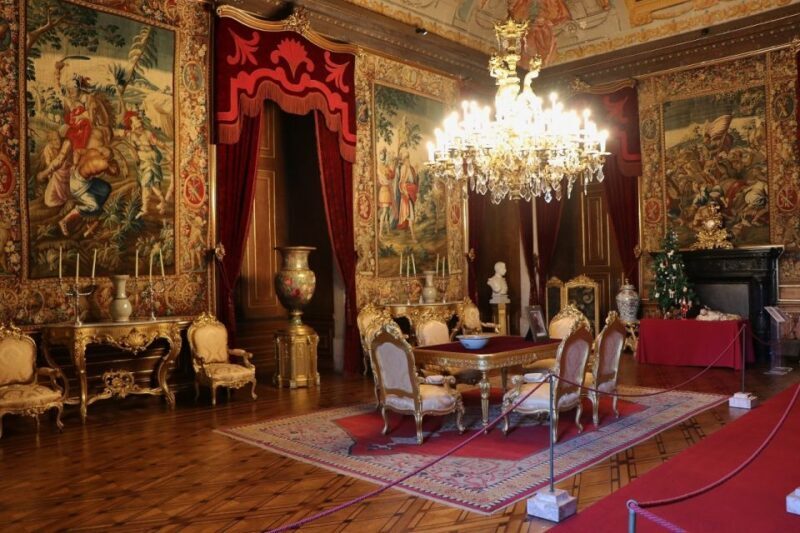 Lisbon: Private Historical Tour to Queluz and Ajuda Palaces - Practical Tips for Visitors