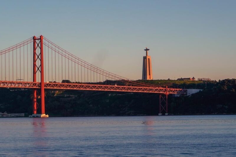 Lisbon Private Luxury City Tour - A Closer Look at the Itinerary