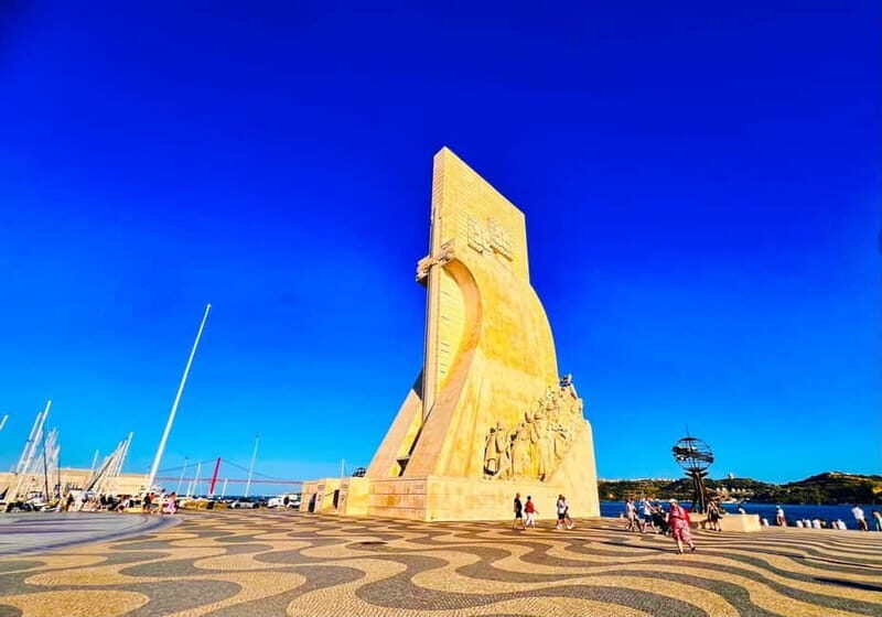 Lisbon: Private Old Town Tour - Transportation and Group Size