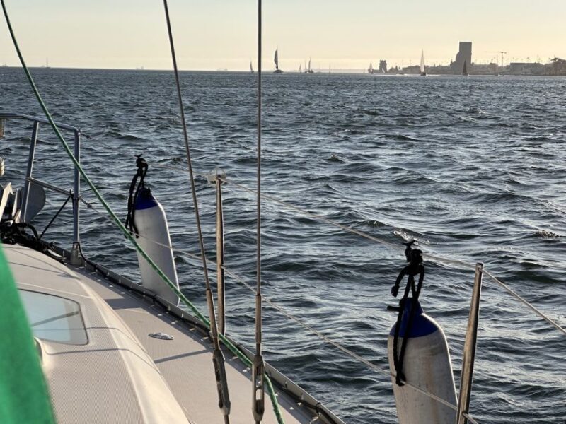 Lisbon: Private sailboat tours on Tagus River - The route and spots along the Tagus River