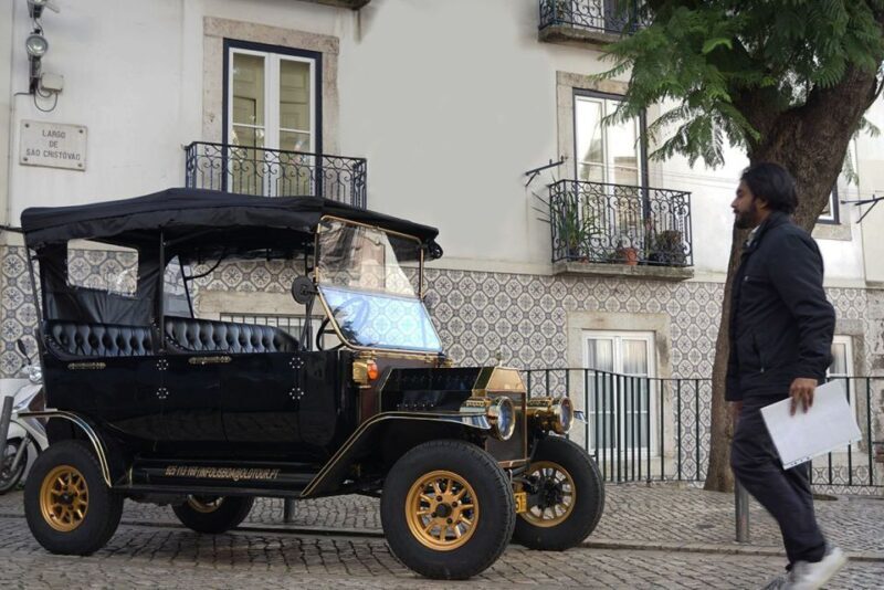 Lisbon: Private Sightseeing Tour in a Vintage Tuk Tuk - Lisbon: Private Sightseeing Tour in a Vintage Tuk Tuk