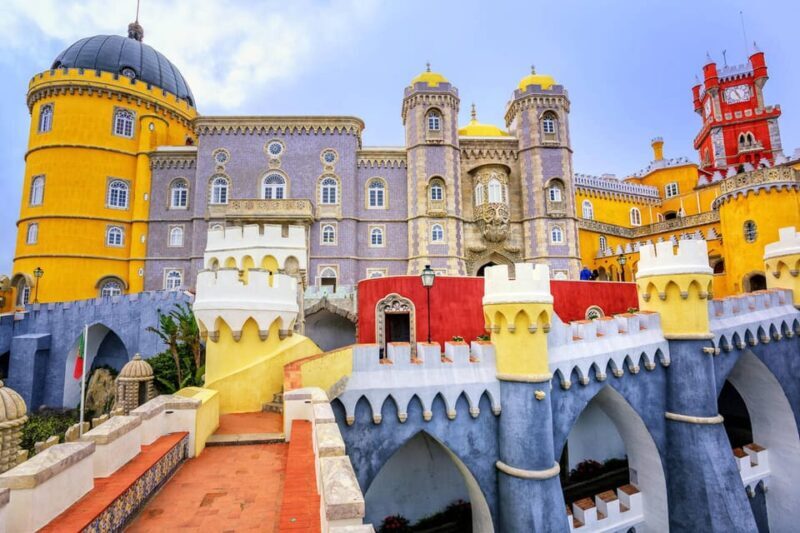 Lisbon: Private Sintra, Cascais & Cabo da Roca Day Trip - Transport, Timing, and Comfort