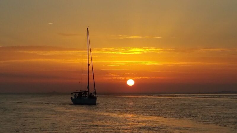 Lisbon: Private Sunset Cruise with Portuguese Wine - Final Thoughts