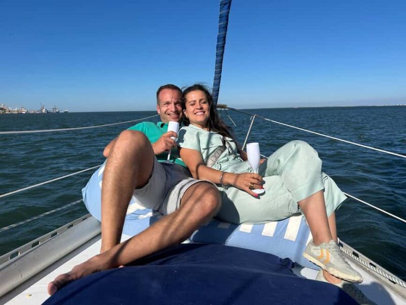 Lisbon: Private Sunset Sail for Two with Wine & Snacks - Key Points