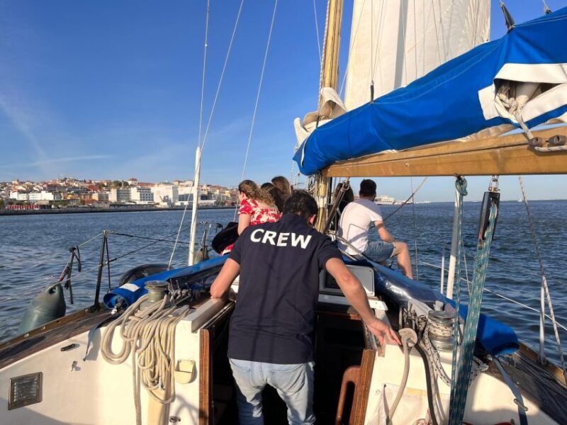 Lisbon: Private Sunset Sailboat Tour with Welcome Drink - Who Should Consider This Experience?