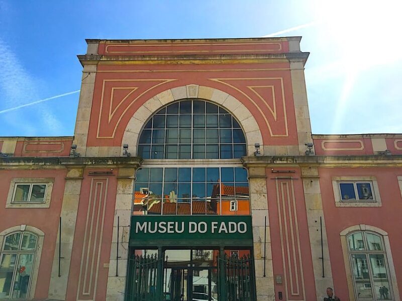 Lisbon: Private Tour by Tuk Tuk - An Authentic Way to Explore Lisbon
