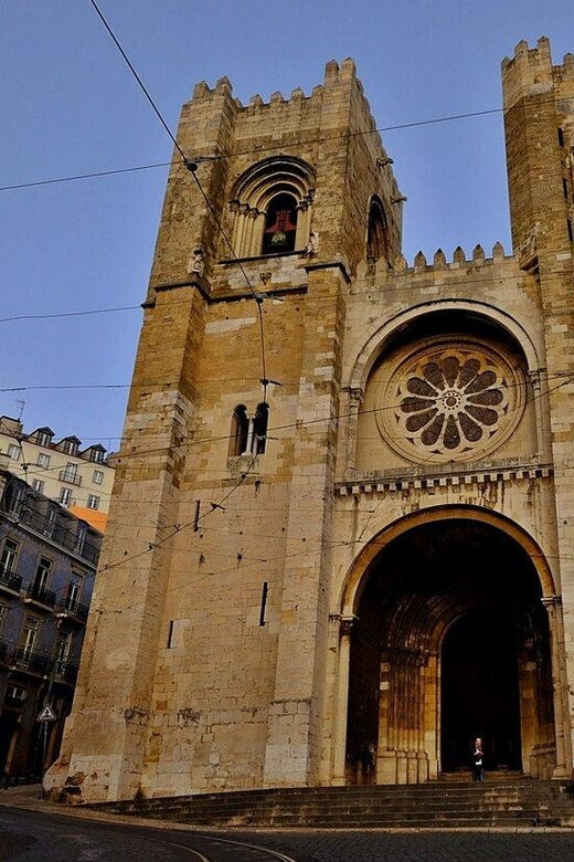 Lisbon: Private Tour by Tuk Tuk - The Itinerary in Detail
