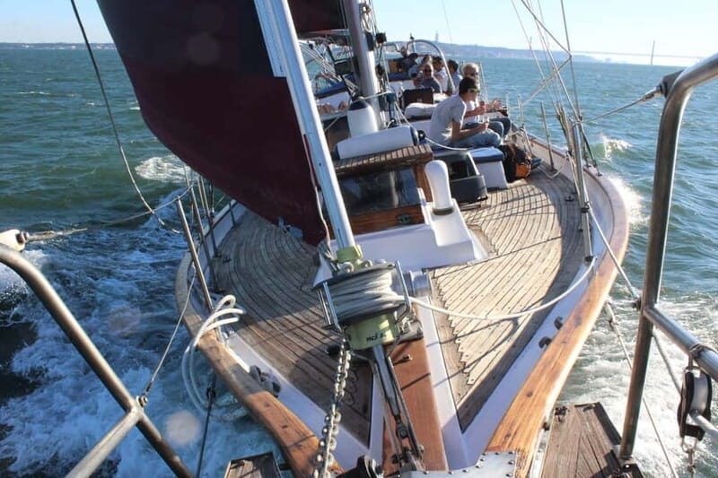 Lisbon: Private tour on a Vintage Sailboat - The Experience and Its Setting