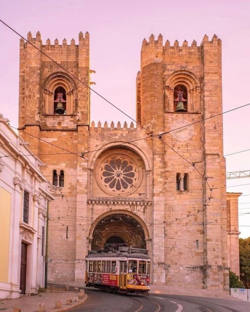 Lisbon: Private Tuk-Tuk City Tour - The Sum Up