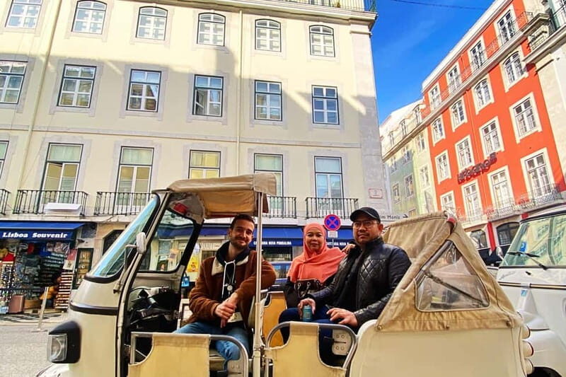 Lisbon: Private Tuk-Tuk Tour with Local Guide - Authentic Experiences Verified by Reviews