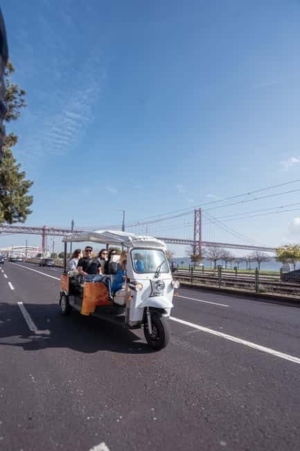 Lisbon: Private Tuk Tuk Tour with Optional Boat Cruise - Who Should Book This Tour?