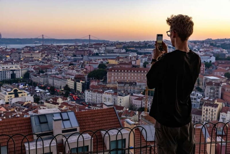 Lisbon: Private Tuk Tuk Tour with Professional Guide - The Charm of Graça and the Miradouro da Senhora do Monte