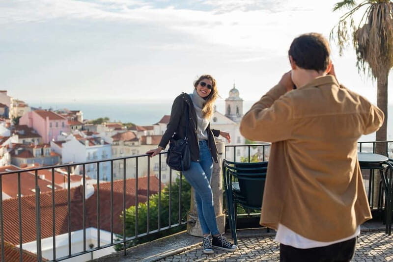 Lisbon: Private Tuk Tuk Tour with Professional Guide - Art, Literature, and Historic Landmarks in Chiado and Carmo