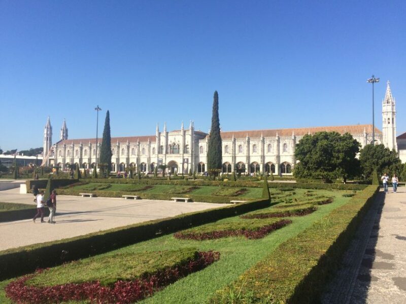 Lisbon: Private Walking Tour - FAQs