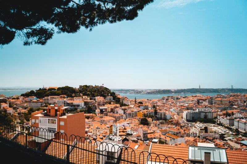 Lisbon: Private walking tour - FAQ