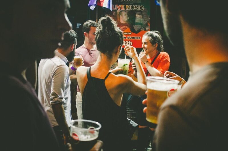 Lisbon: Pub Crawl with Open Bar and VIP Club Entry - Key Points