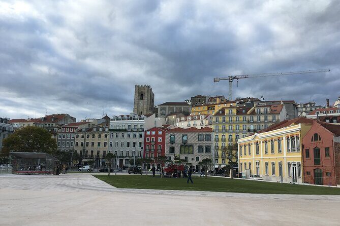 Lisbon: Rent a Scooter from 4h up to 7 days Honda Pcx - What Previous Renters Say