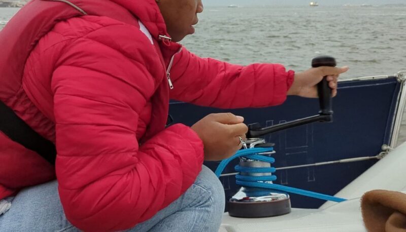 Lisbon: Sailing Initiation - 2 or 4 hours - Who Will Love This?