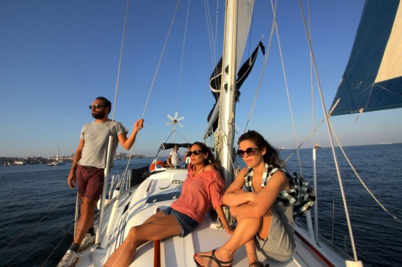 Lisbon: Sailing Tour with Wine and Snacks - The Experience for Travelers