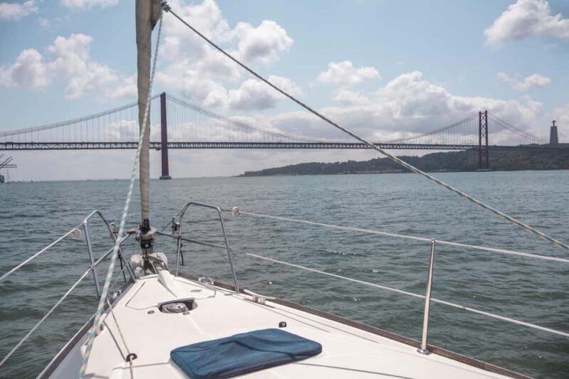 Lisbon: Sailing trip on the Tagus River - Key Points