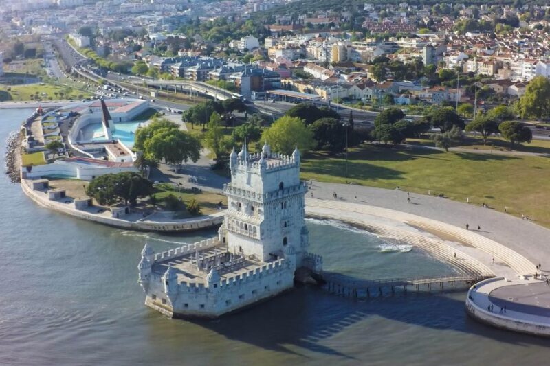 Lisbon: São Jorge Castle E-Ticket and Audio Guide - Who Will Benefit Most from This Tour?